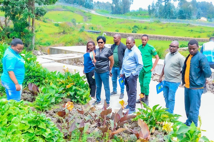 Musanze: Abasenateri bashimye ibikorwa byo kuvugurura Isoko y'Amazi ya ...